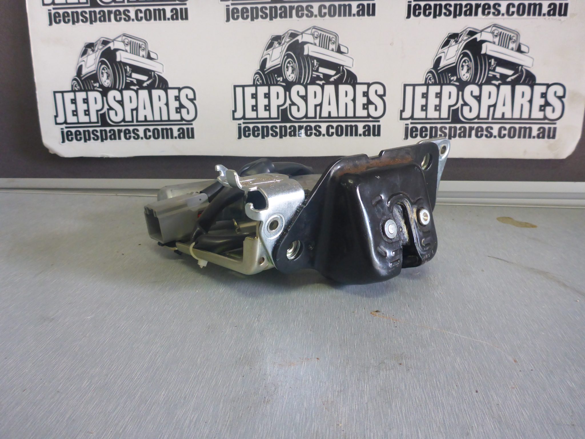 WK Tailgate Latch - Jeep Spares